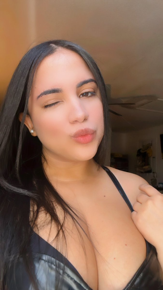 Jayshara Andreina🐱 on Twitter: "🔎"