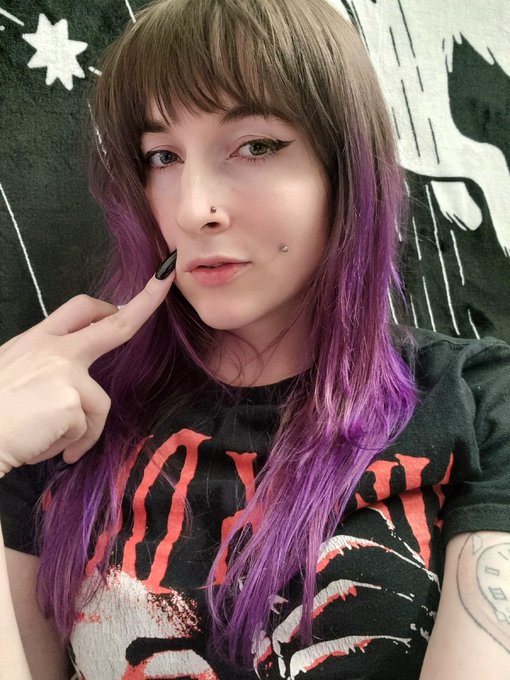 TW Pornstars - Lily Kitsune 🏳️‍⚧️💜. Pictures and videos from Twitter.