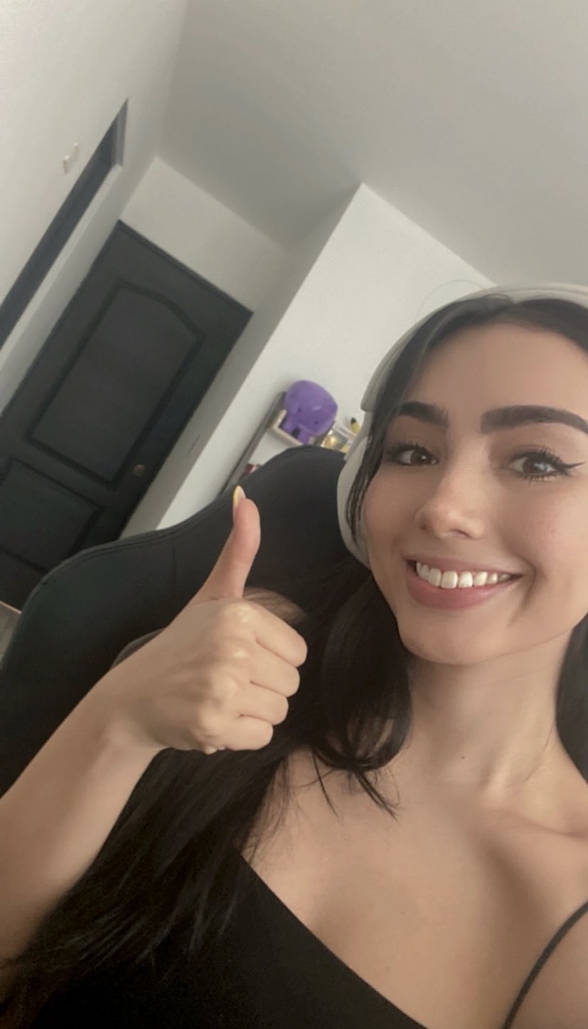 pikacodes on Twitter: "Lista para platicar con ustedes sobre DevRel en español! ⬇️ https://t.co ...