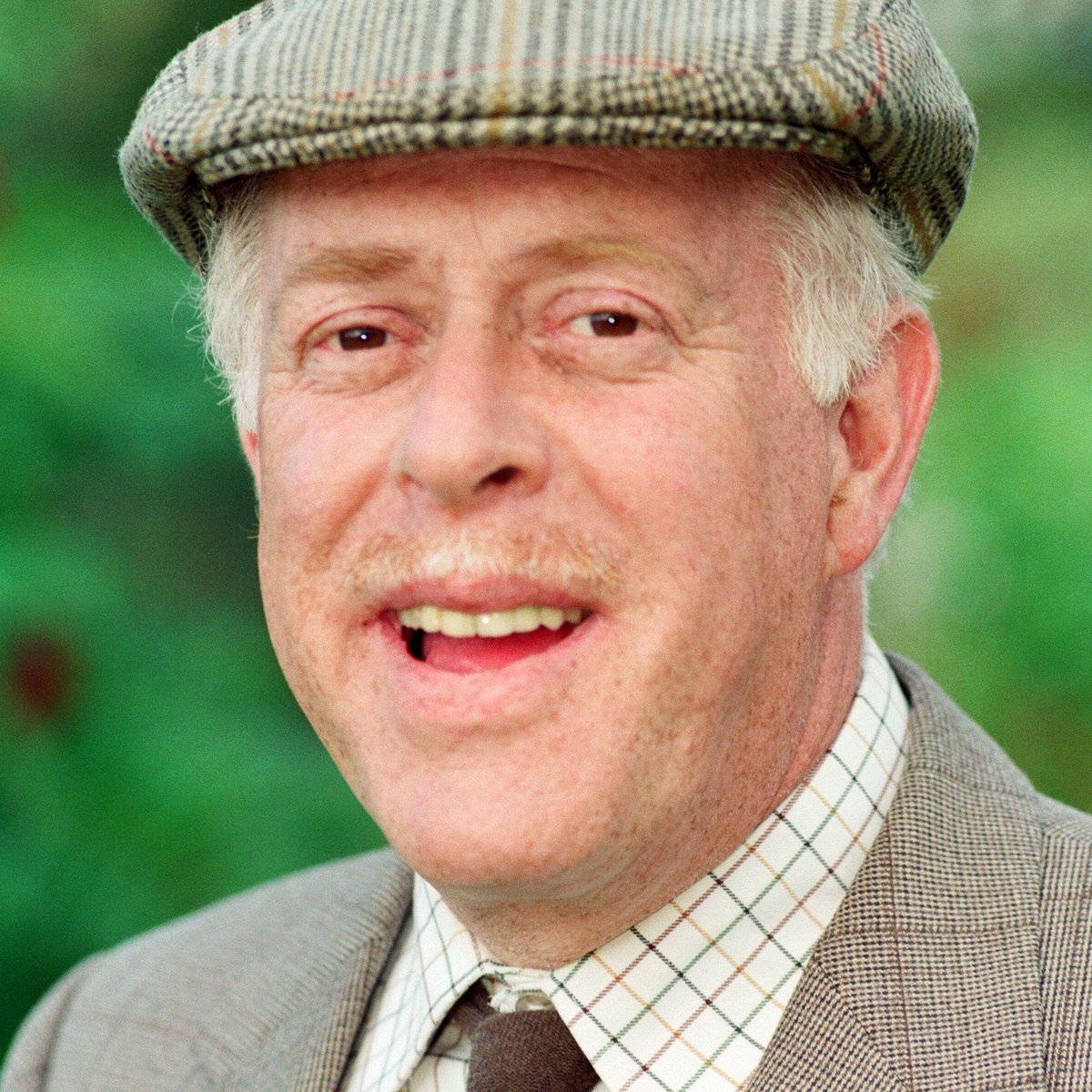 BritishComedySociety on Twitter: BritishComedySociety on Twitter: