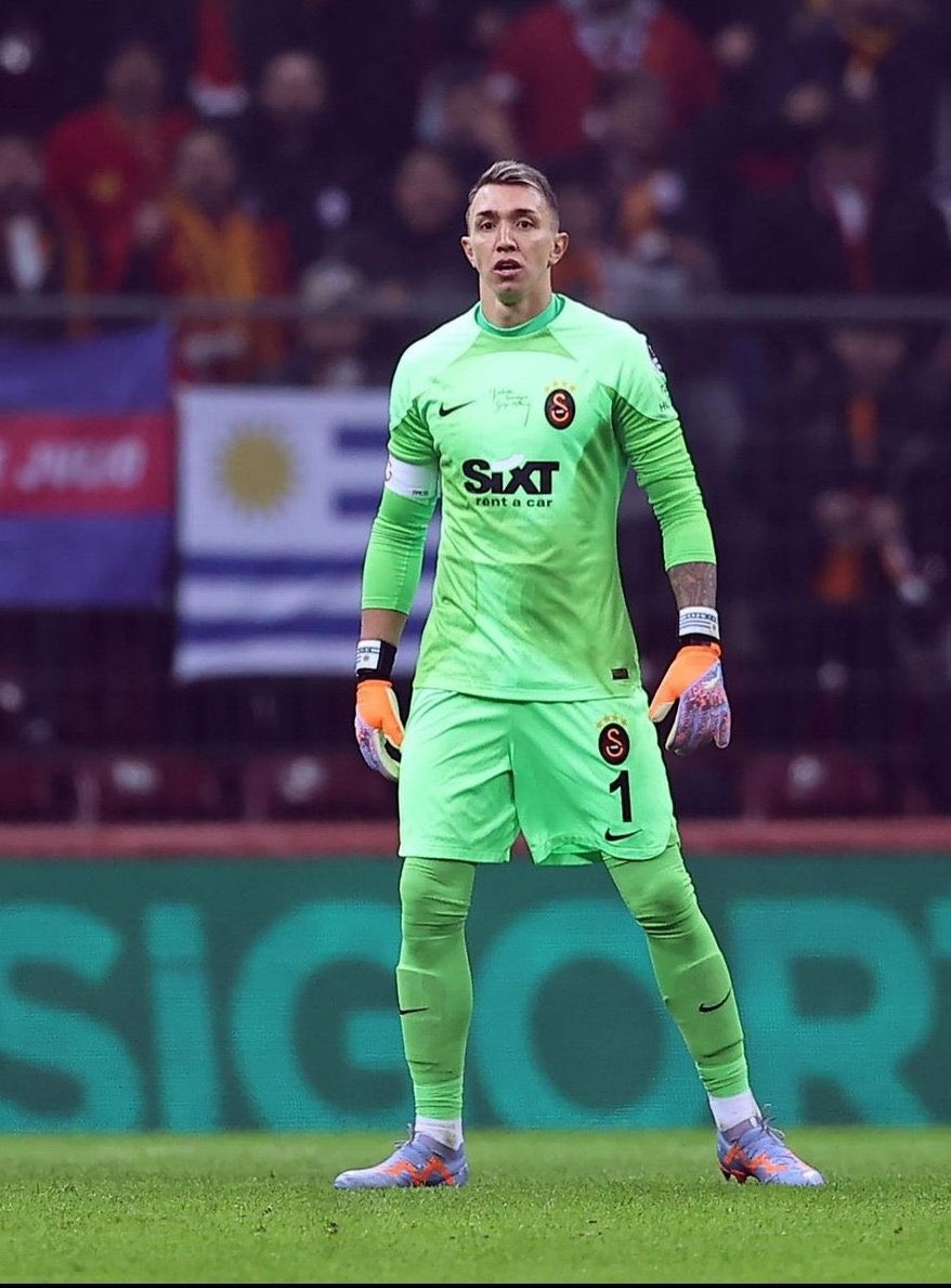 Peşindeyiz Galatasaray! on Twitter: "🗣️ Nihat Kahveci: “Tutanın sapasağlam, ben artık yoruldum ...