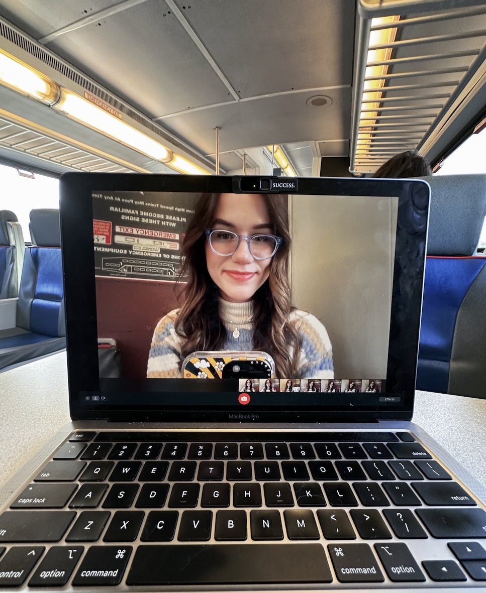 Kylie Robison on Twitter: "Caltrain lewks 🤠🫶"