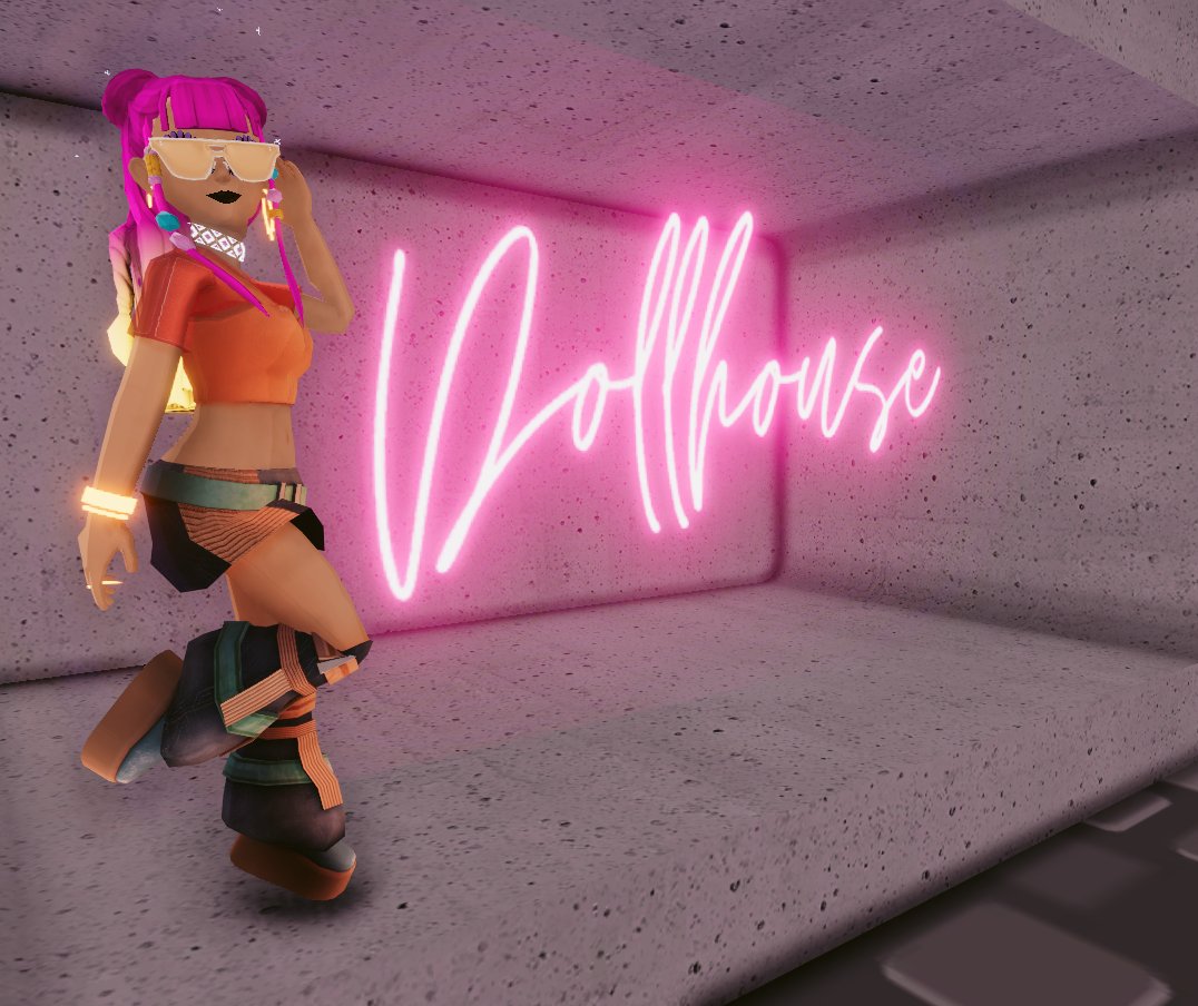 Doki 3D on Twitter: "RT @CanessaDCL: Did I hear tonight was BOOTS themed at the @DollhouseDCL ...