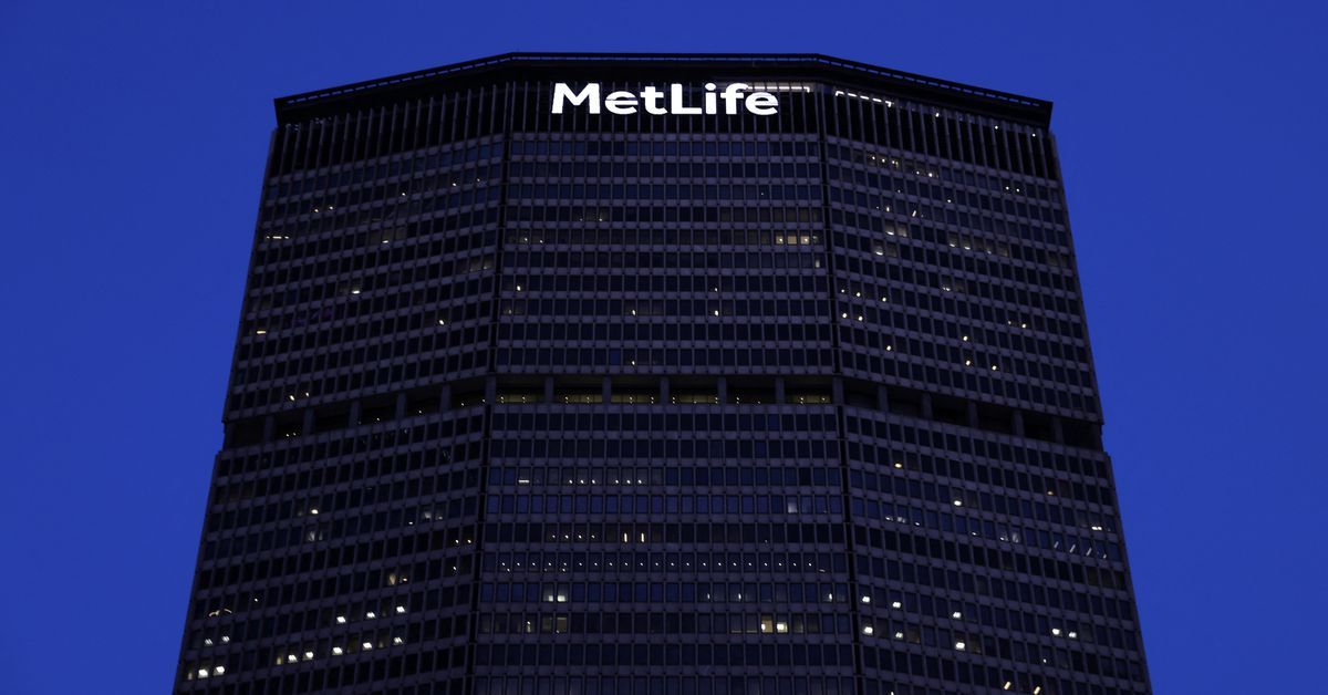 MetLife profit falls 33% as market turmoil hits investment income https ...