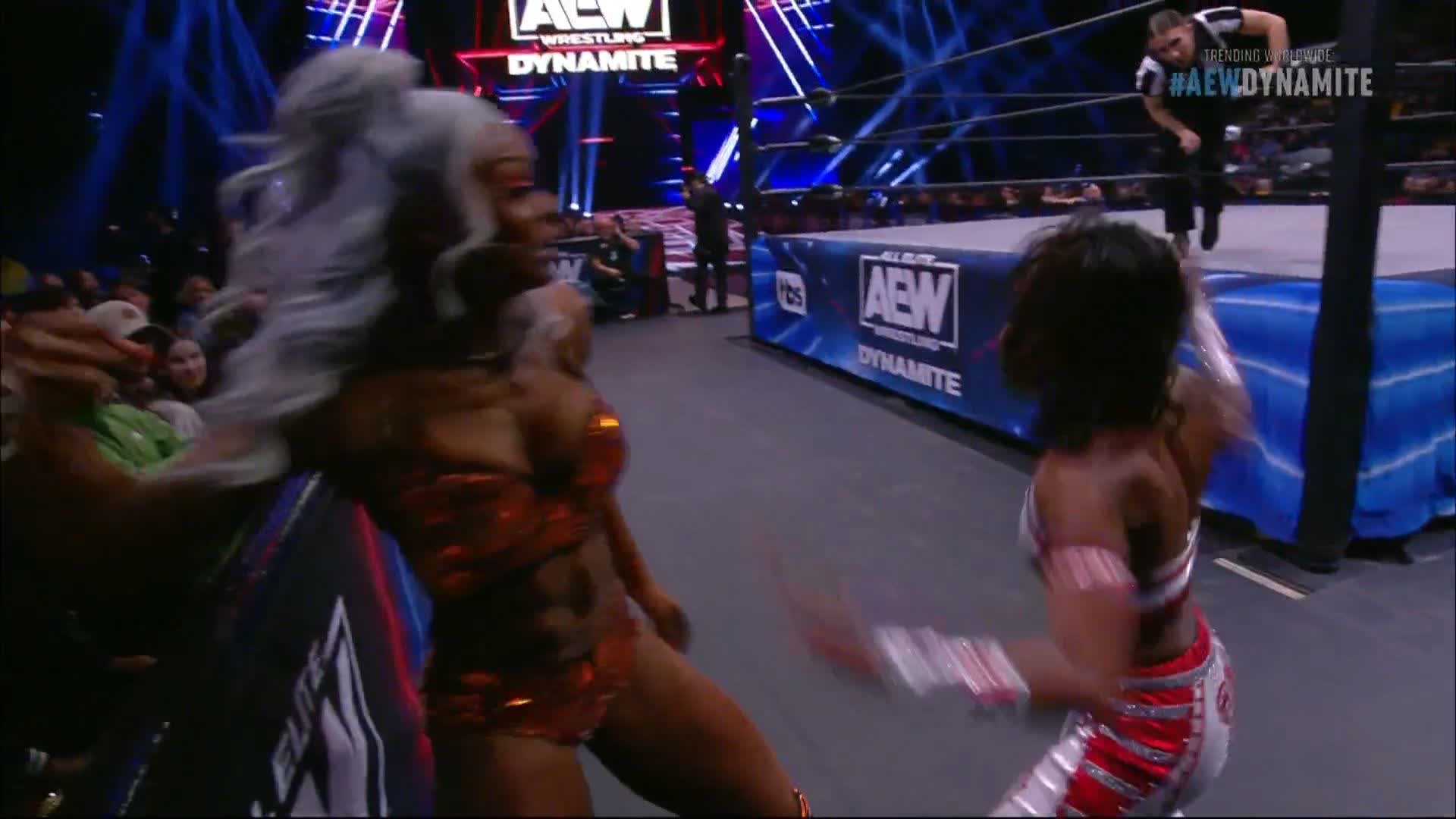 All Elite Wrestling on Twitter: "Knife-edge chop and sharp words from @Thee_red_velvet 🔪👋 Watch ...