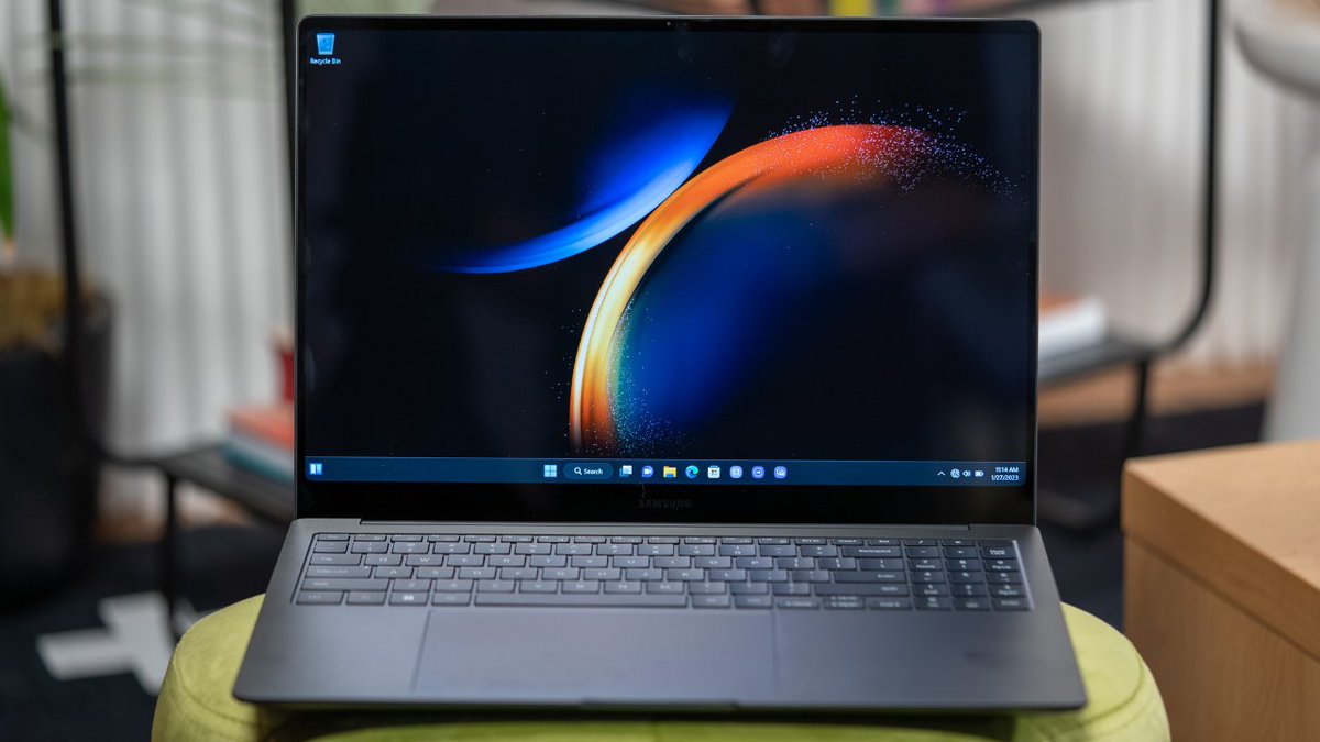 Samsung's new flagship laptop features enough power and efficiency that ...