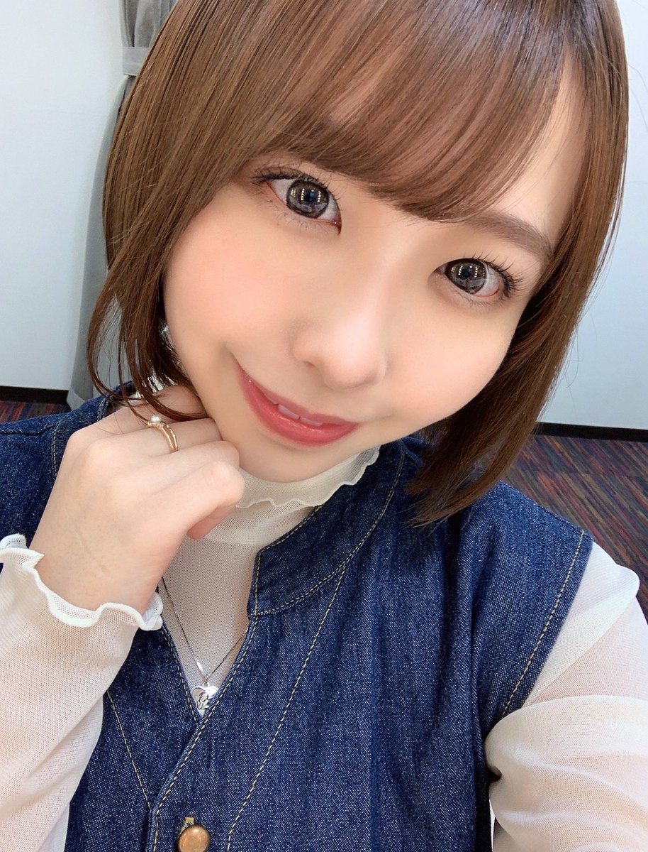 Fanzaニュース【公式/編集部】 On Twitter 【fanzaニュース】記事公開 Moodyz専属 宍戸里帆セルフレビューコラム