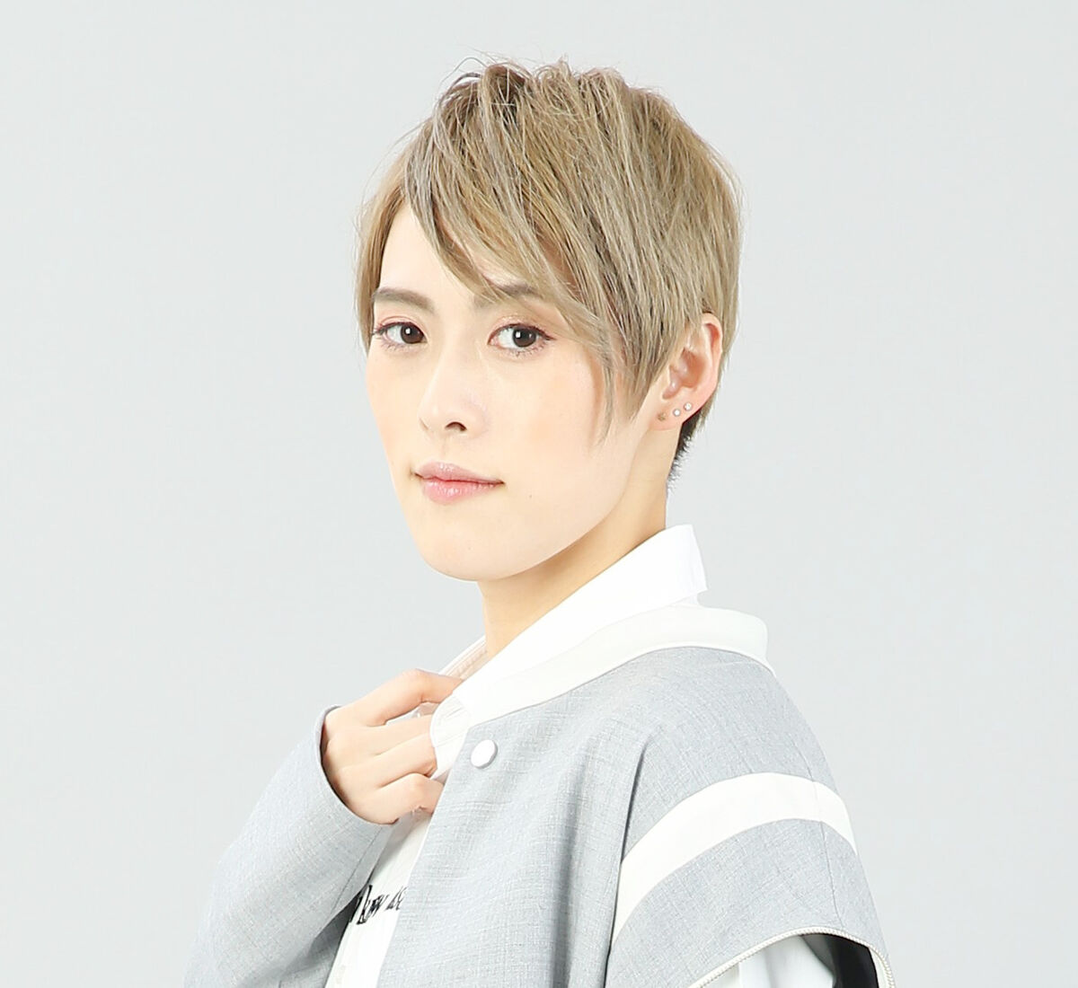 えうれ薫 on Twitter: "RT @SportsHochi: 今秋開始のNHK朝ドラ「ブギウギ」に現役OSK日本歌劇団男役スター・翼和希が出演「技芸を尽くす」 https ...