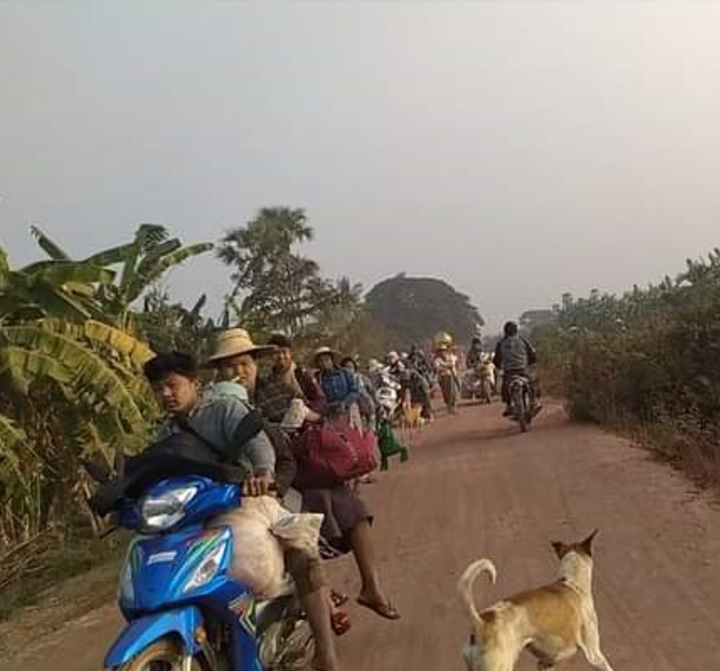 Khit Thit Media On Twitter ခင်ဦးမြို့နယ်၊ ညောင်ပင်စုကျေးရွာကို စစ်တပ