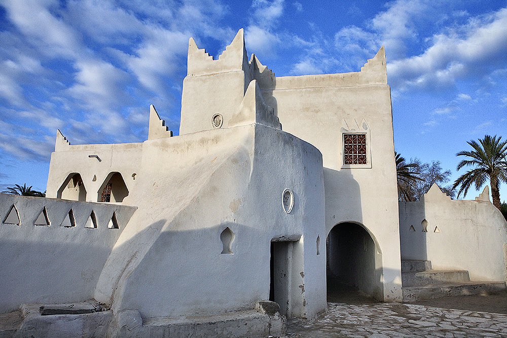 Known as the 'Pearl of the Desert' (Jawhart Al-Sahra) Ghadamès in Libya ...