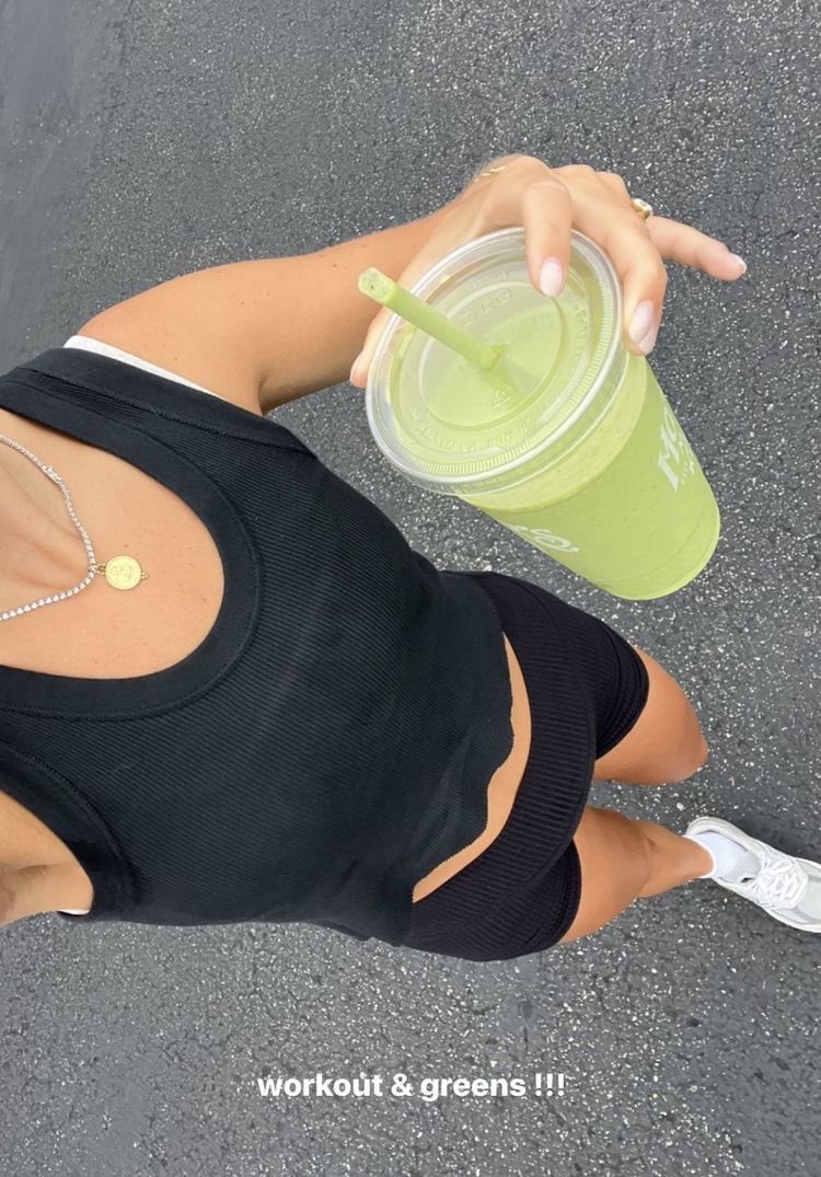 𝓰. on Twitter: "running errands, weights day at the gym, planning my trip to hawaii, deep ...