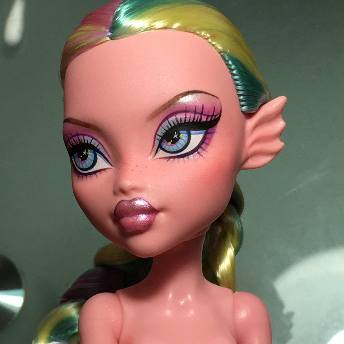 Dolly Comics On Twitter Rt Lolliword She Finally Got A Shoot