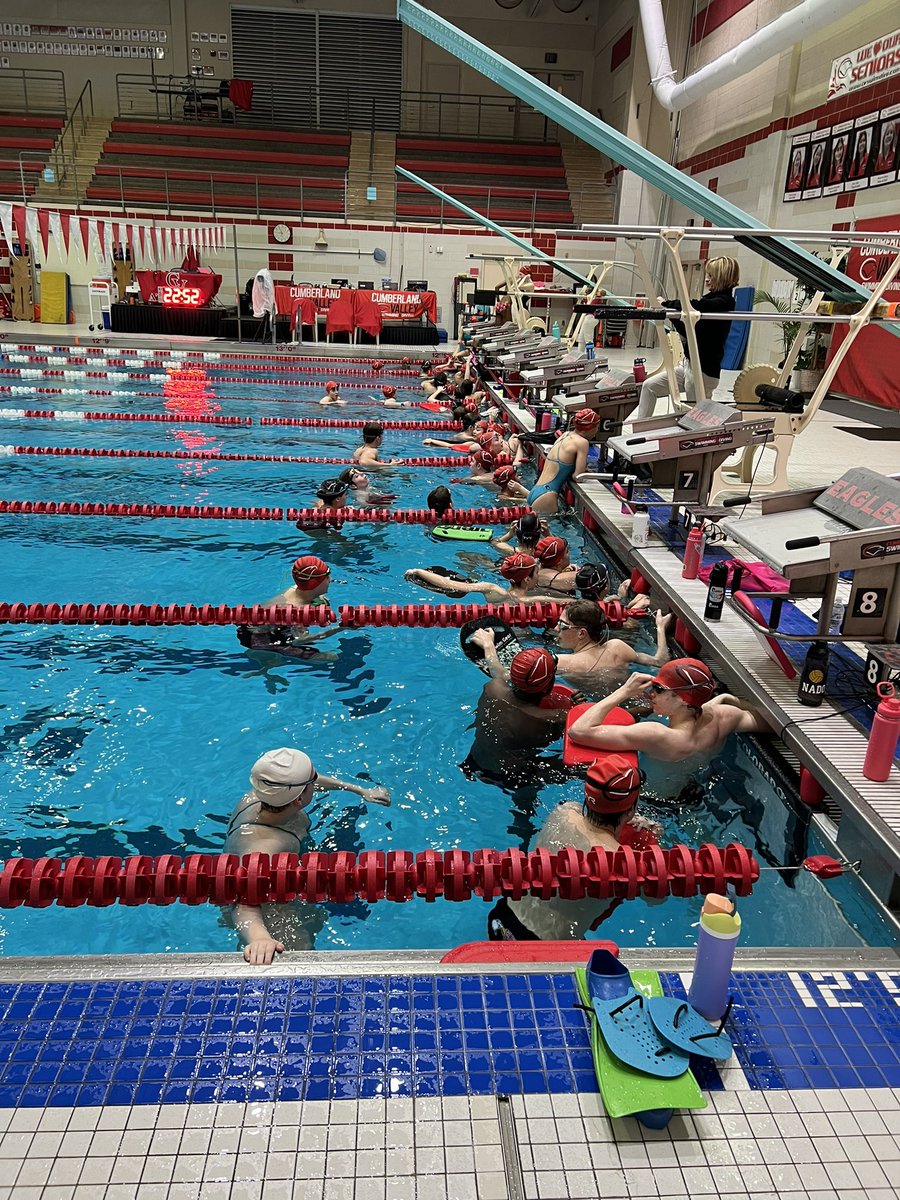 CUMBERLAND VALLEY HIGH SCHOOL SWIMMING AND DIVING TEAM | Go Eagles!