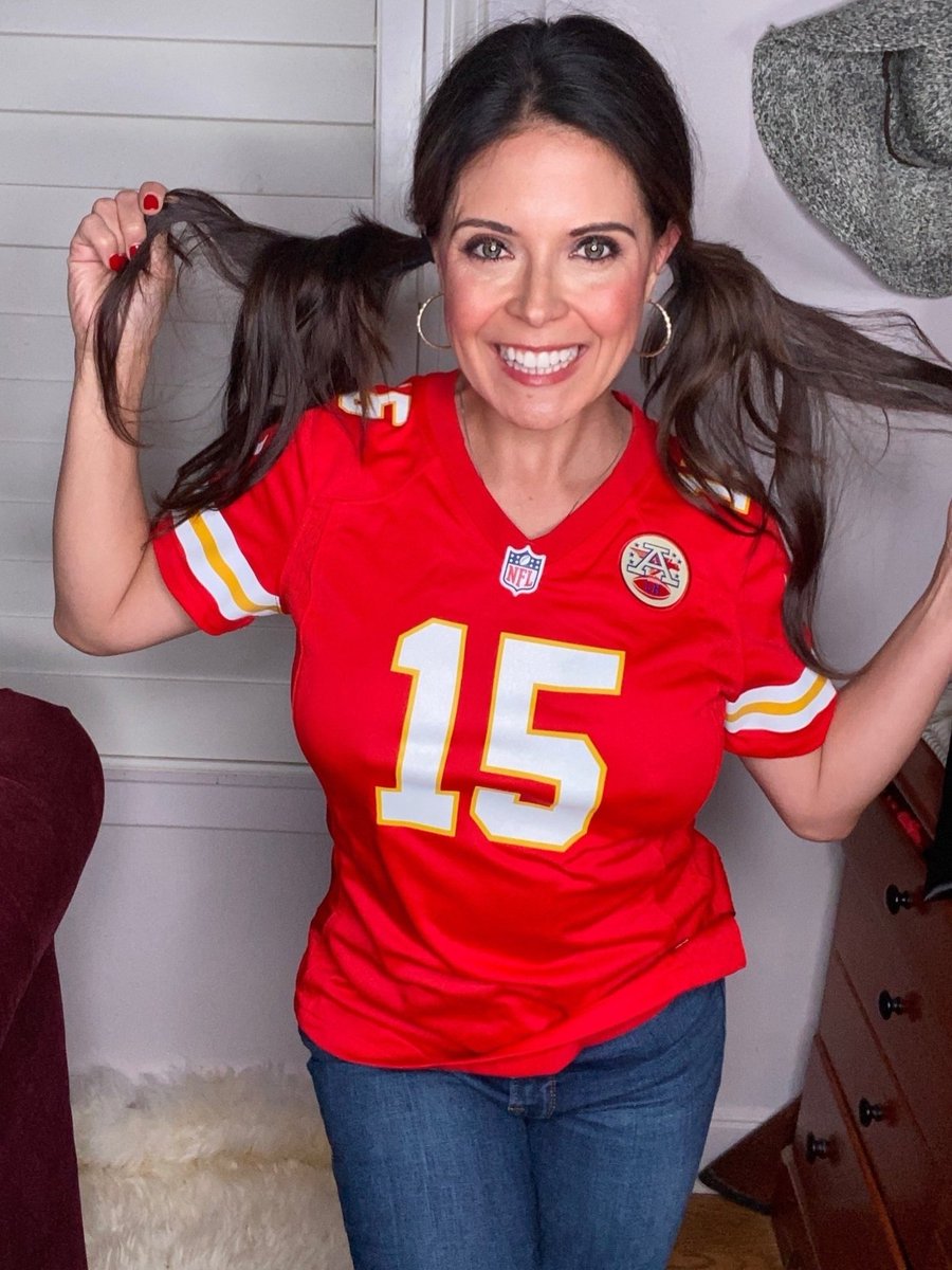 Game time! https://t.co/dpBtGoIs53 for my risqué pics🤪 Mrs Poindexter ...