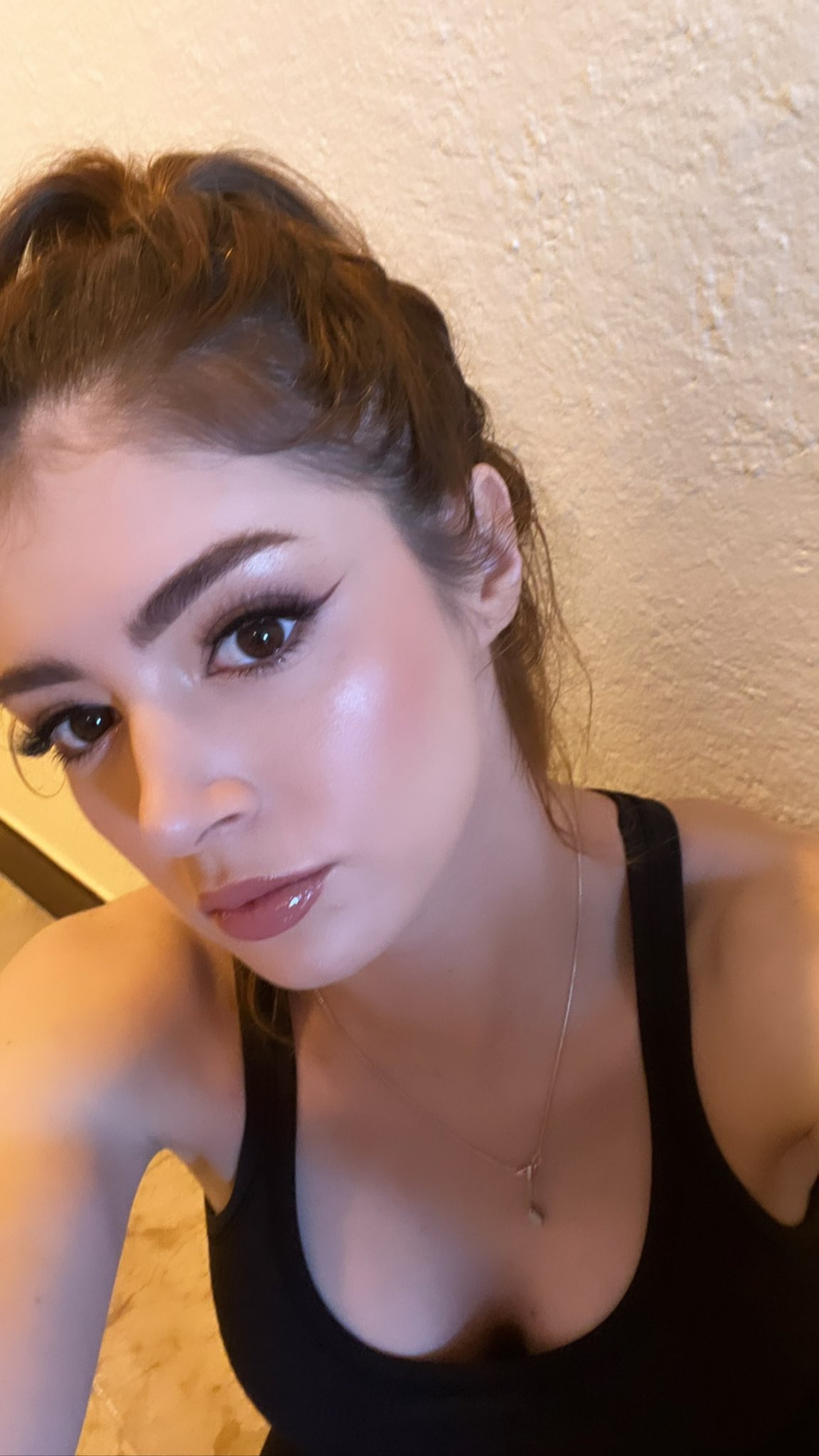 Chrissy Costanza Twitter Header