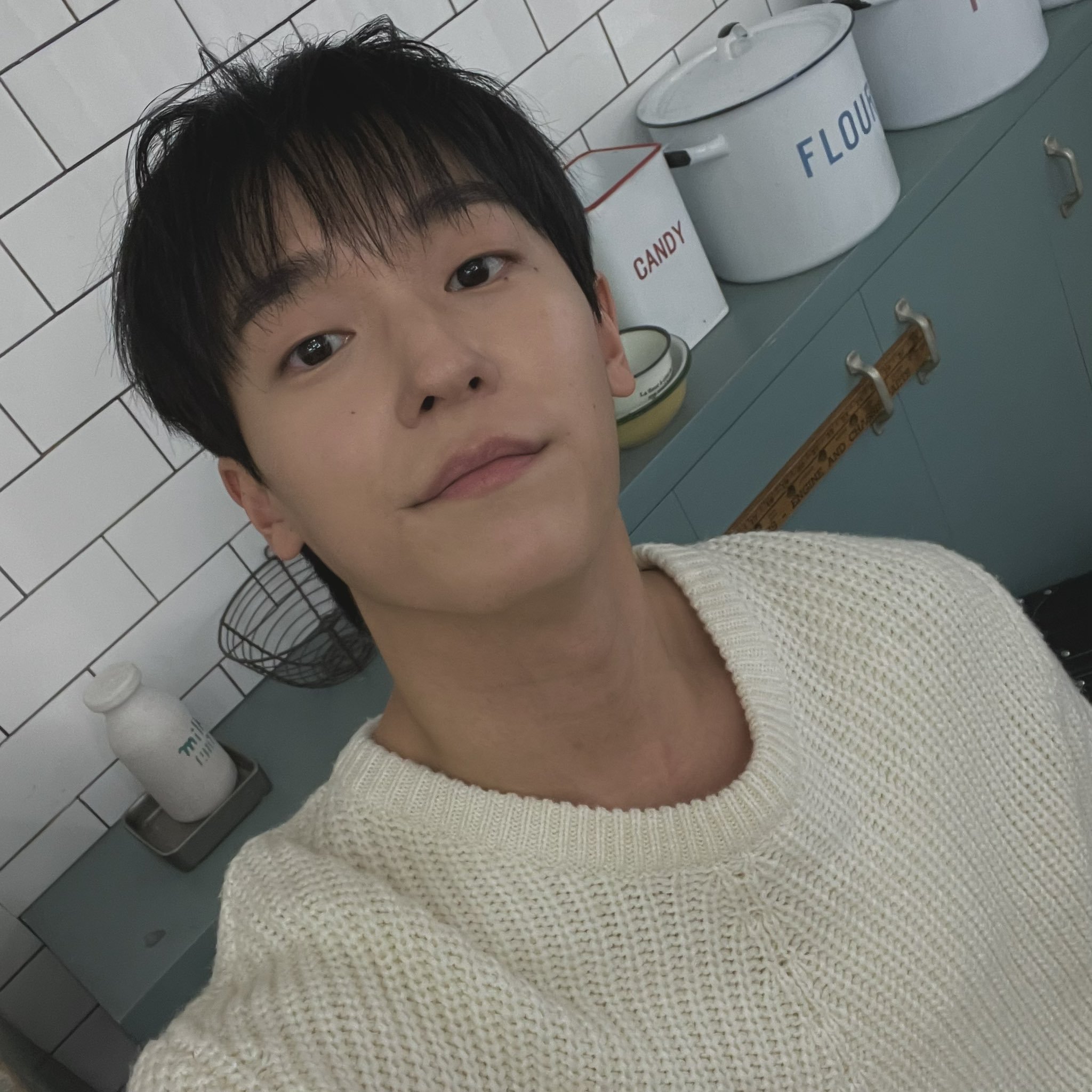 pannchoa on Twitter: "Teen Top L.Joe's recent whereabouts https://t.co/8aiouS7FVj https://t.co ...