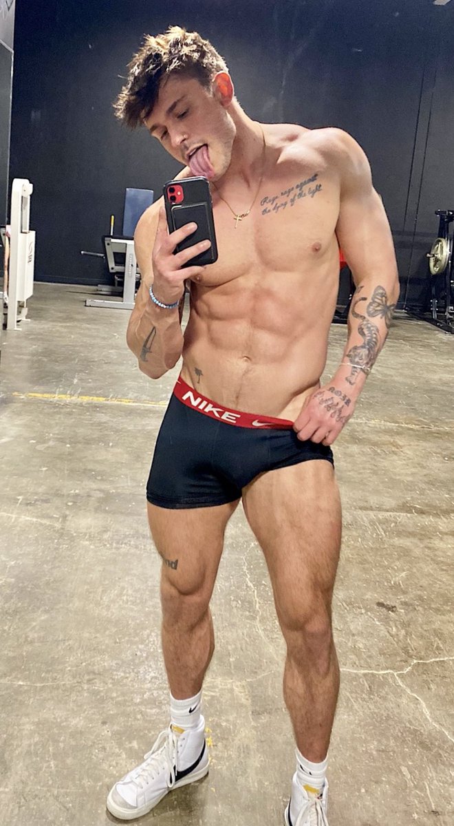 SILVERBACK on Twitter: "#Silverback"