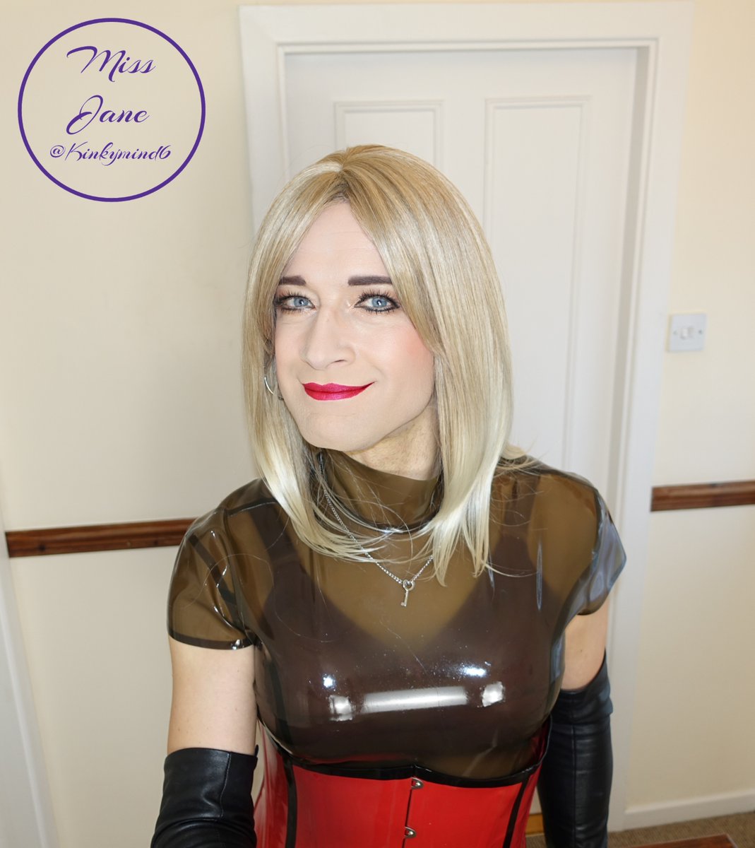 Miss Jane on Twitter: "Good morning, Miss Jane is off to work! She secretly imagines the looks ...