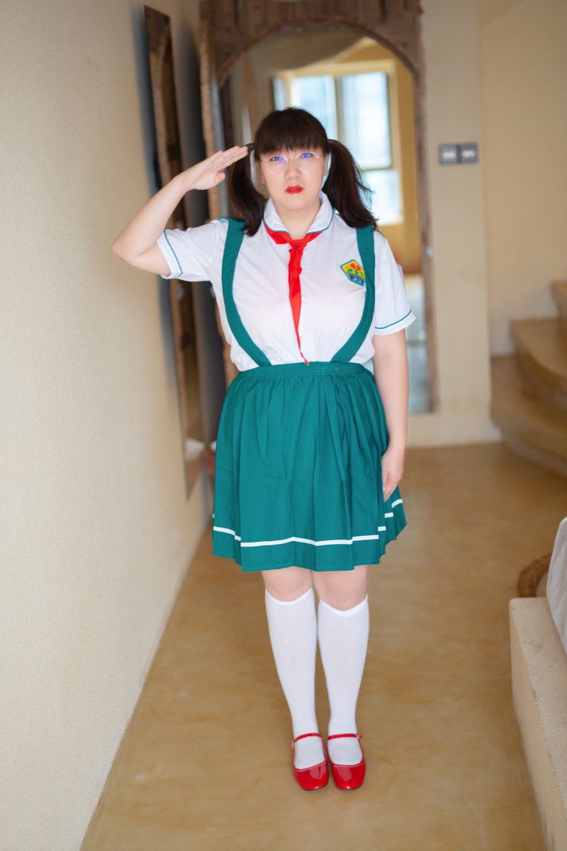 母猪骑士 On Twitter 你说熟女 小学生校服有没有搞头？