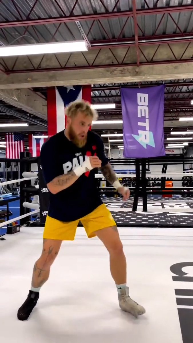 alex montez (Thealexmontez) - Tweets on iEmoji.com