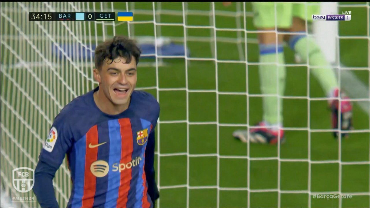 FCB World on Twitter: "بيدري يُسجل هدفه الـ10 في الدوري الأسباني بقميص نادي برشلونة 🔴🔵 https://t ...