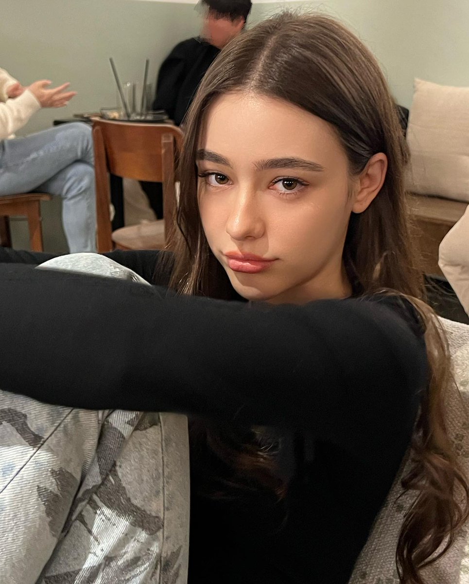 Dasha Taran 📸 IG: https://t.co/kA6x7uDGCr Bio Link: https://t.co/gcsLolrT2B #Girl #Photography # ...