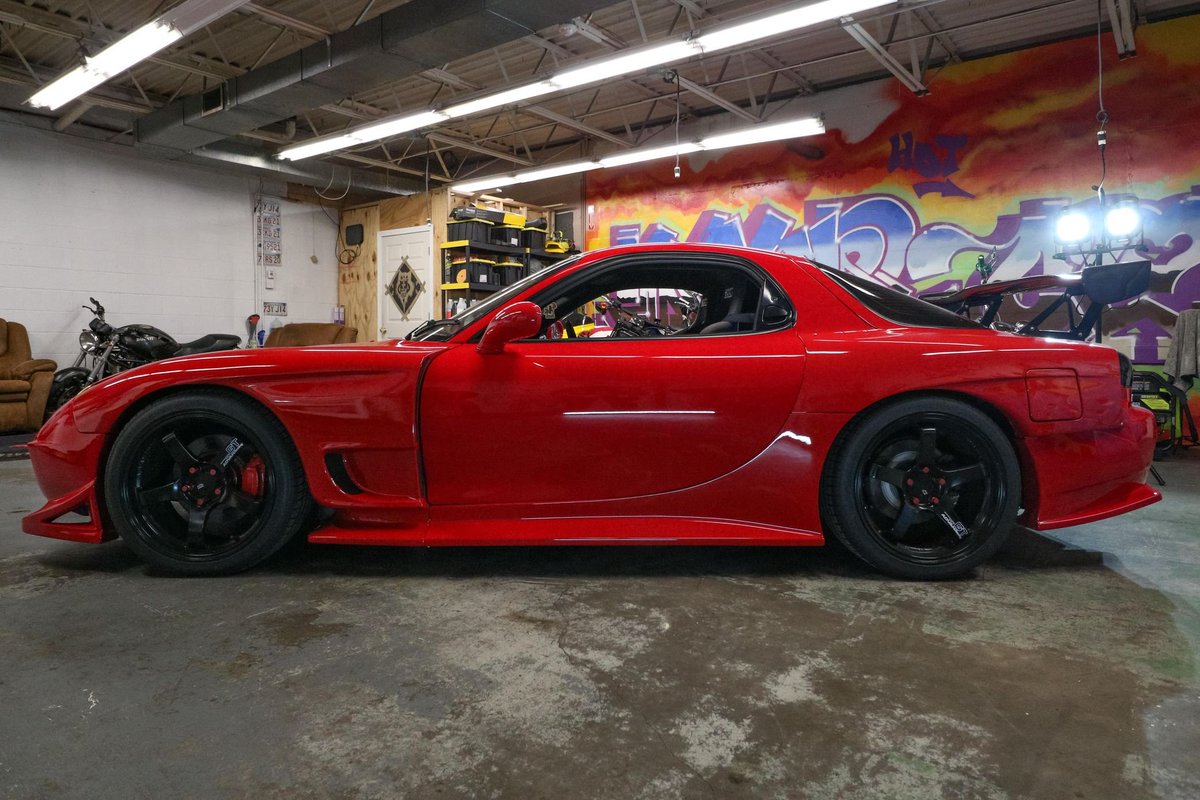 Cars & Bids on Twitter: "THIS... is a 1992 Mazda ɛ̃fini RX-7 Type R! 5-speed manual. 47,500 ...