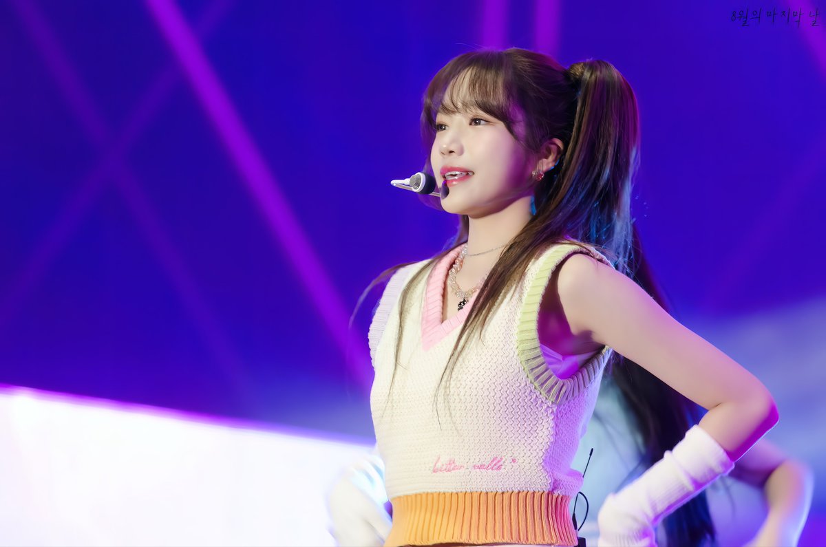 𝘑𝘦𝘯. 💗🫧 on Twitter: "RT @5959by102: [20221001] 2022 INK 콘서트 #조유리 #JOYURI #チョユリ #잉크콘서트 #INK콘서트 🐶"