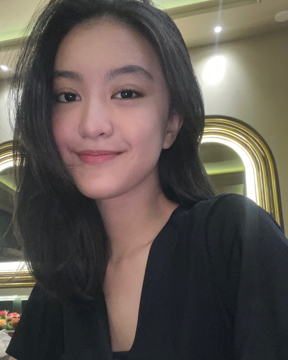 Greesella Adhalia on Twitter: "hi, apaan tuh🫡"