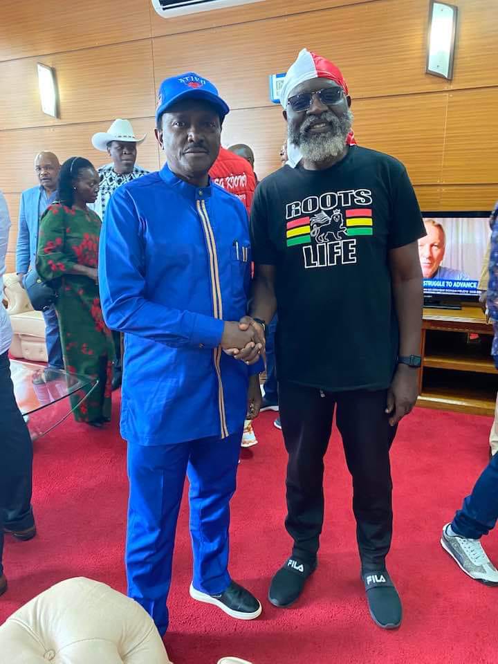 Abuga Makori EGH, MBE on Twitter: "BREAKING Azimio leader Raila Odinga lands at JKIA ahead of ...