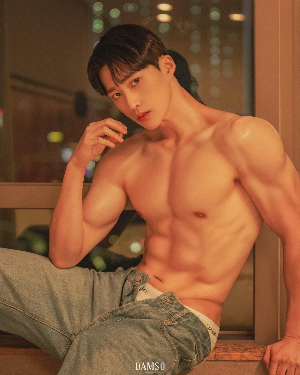 Hot Dudes Good Mood 🇺🇦 on Twitter: "Seungjun_ee bu Studio Damso 📸"