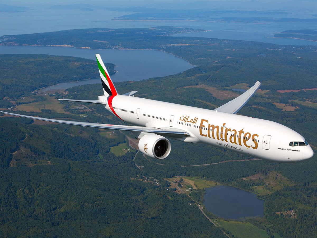 Emirates @emirates Timeline, The Visualized Twitter (Analytics)