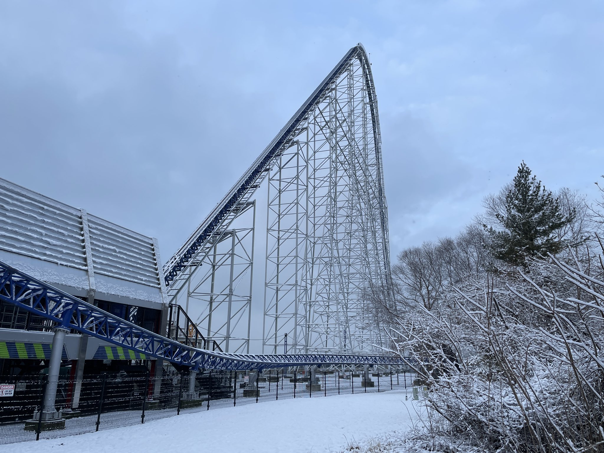 Millennium Force Wallpaper