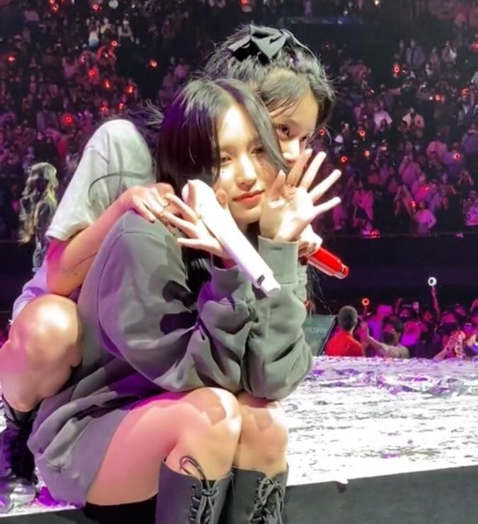 cams ! on Twitter: "missing this two little cuties 🙁"