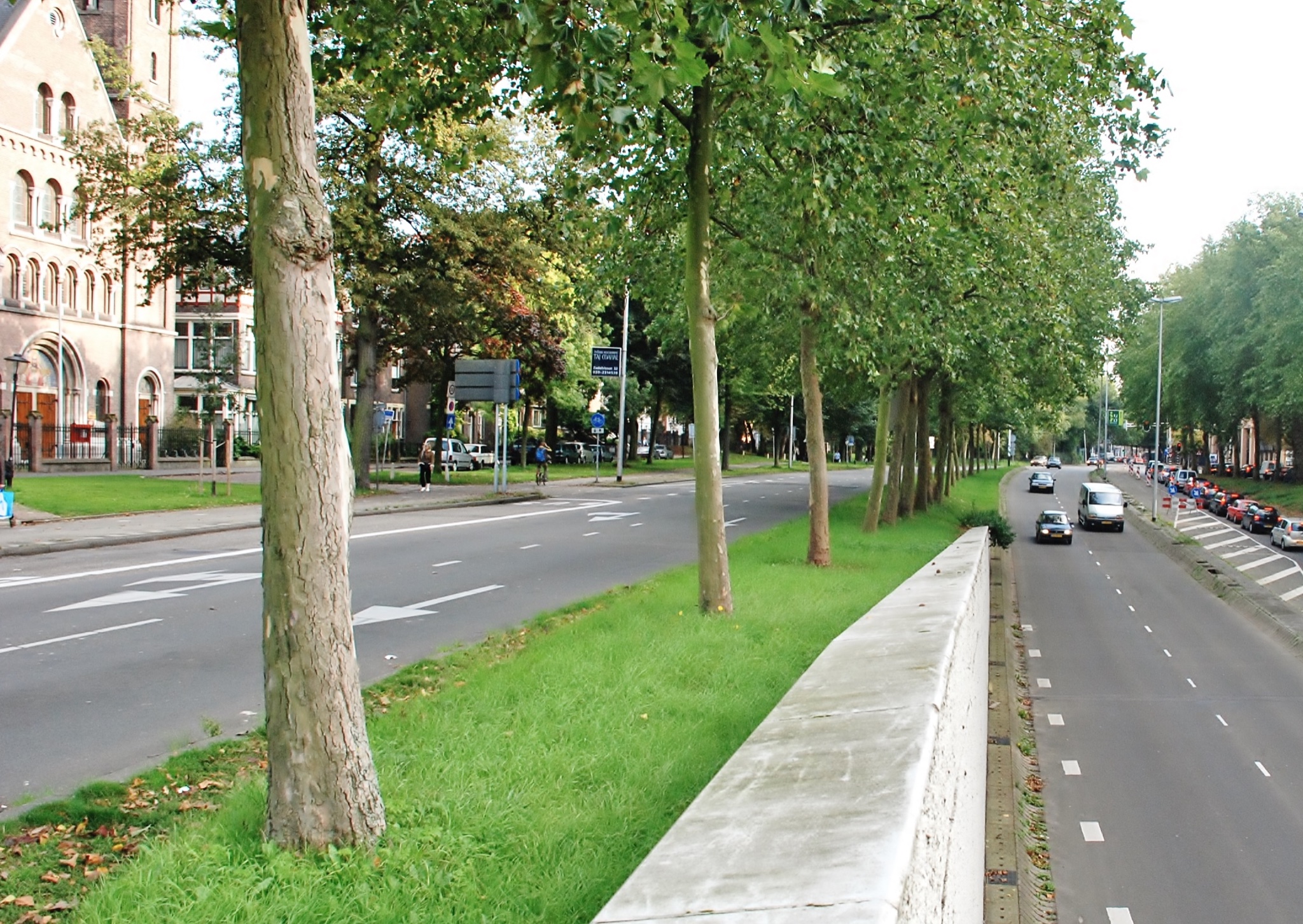 Hayden Clarkin on Twitter: "Seeing a canal restored from a highway never gets old. (Utrecht ...