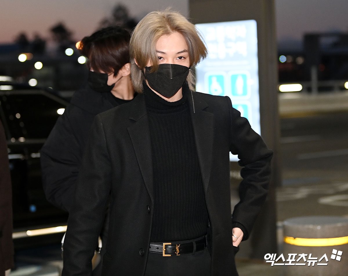 SKZ Info Esp | Fan Acc 🎼 on Twitter: "La prensa compartió estas fotos de Felix Silver en el ...