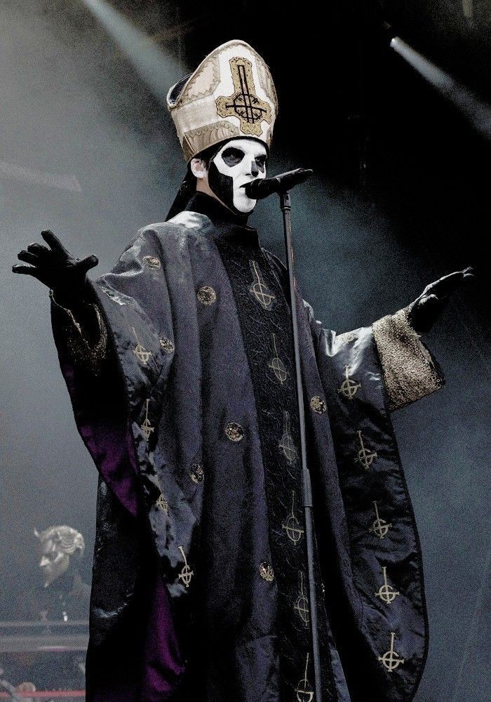 🖤 MRS TERZO EMERITUS🌹 (@terzoprimemover) / Twitter