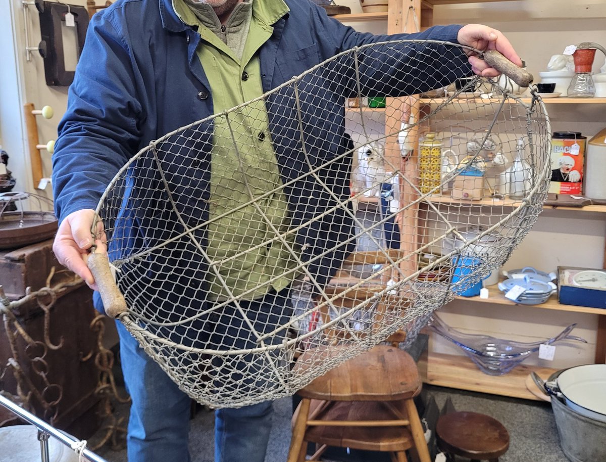 Darren Lakin on Twitter: "Found a huge wire work harvesting basket at the weekend but opted for ...