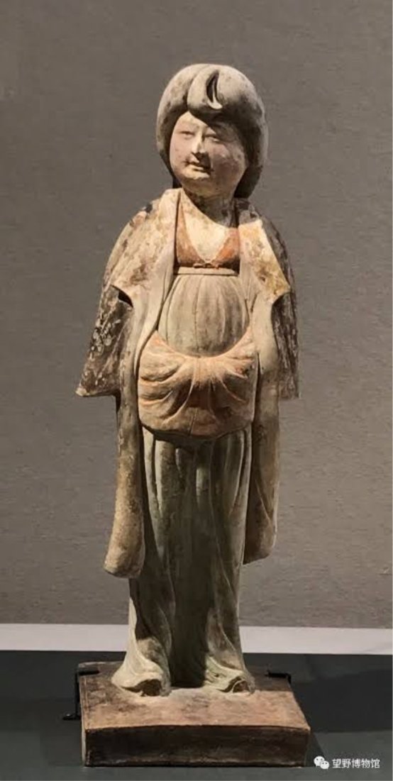 「女性埴輪から推測される古墳島田はこういう感じです。※「古墳島田」は後世の島田髷に似ていることから現代の研究者によって付け」逆名🌈🕊️🏳️‍🌈 ...