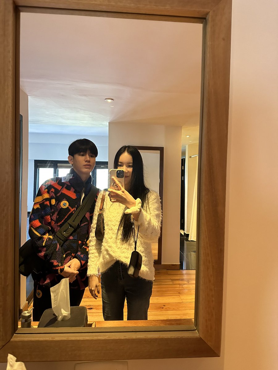 Mook Worranit on Twitter: "55555555555555"