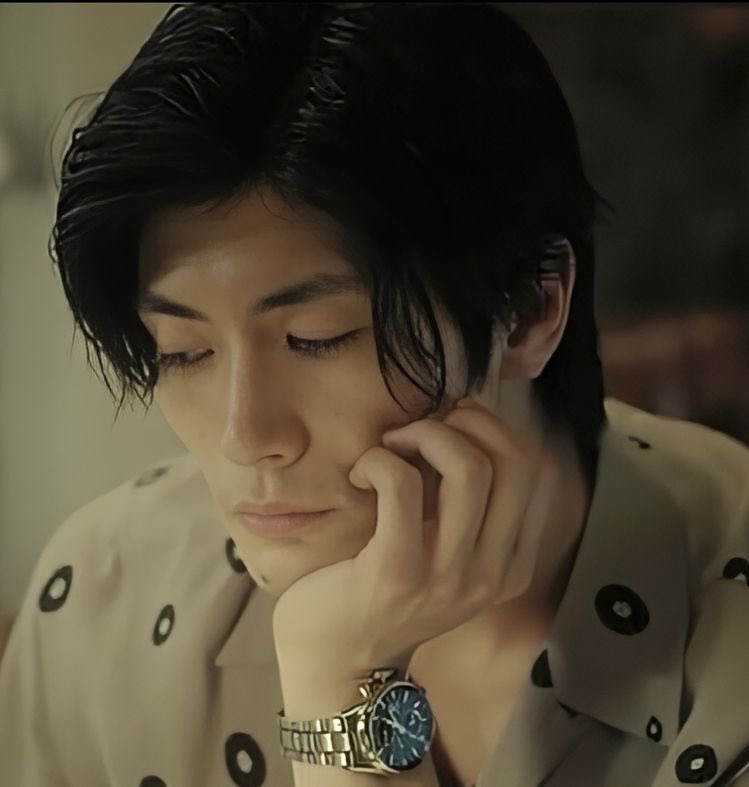 まえがわら あい on Twitter: "#TWOWEEKS 今日のオンエア分終わった〜。 キンキー終わったあとだから女装シーンの後ろ姿が妙に色っぽい😆 #三浦春馬 #フジテレビTWO"