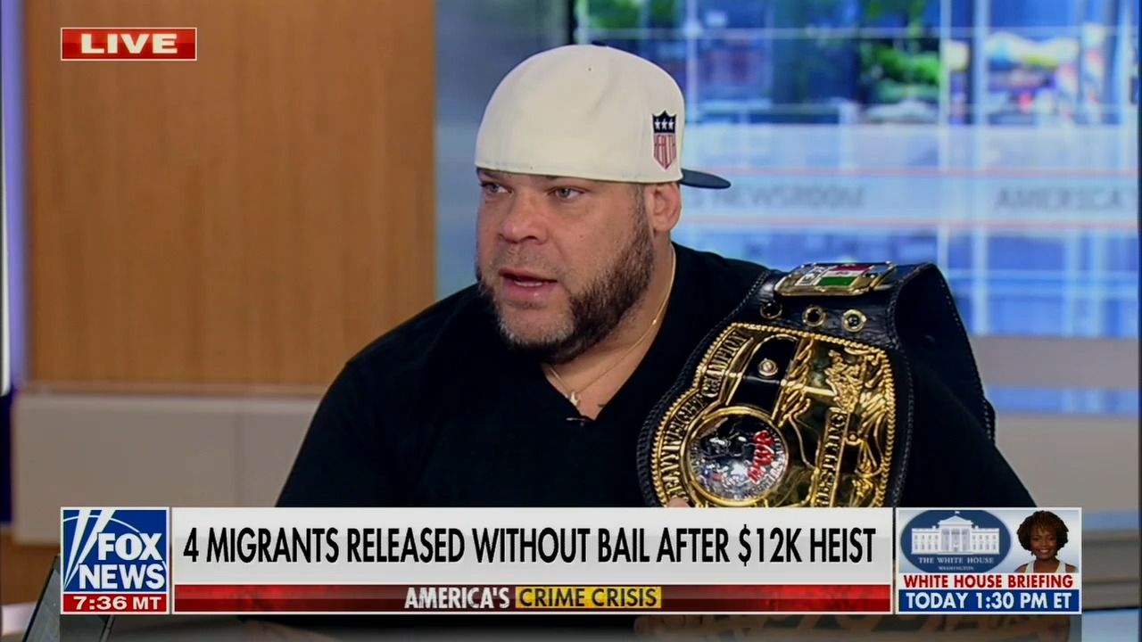 Aaron Rupar on Twitter: "This is a "hard news" show on Fox https://t.co/EF5Ue6eiZF" / Twitter