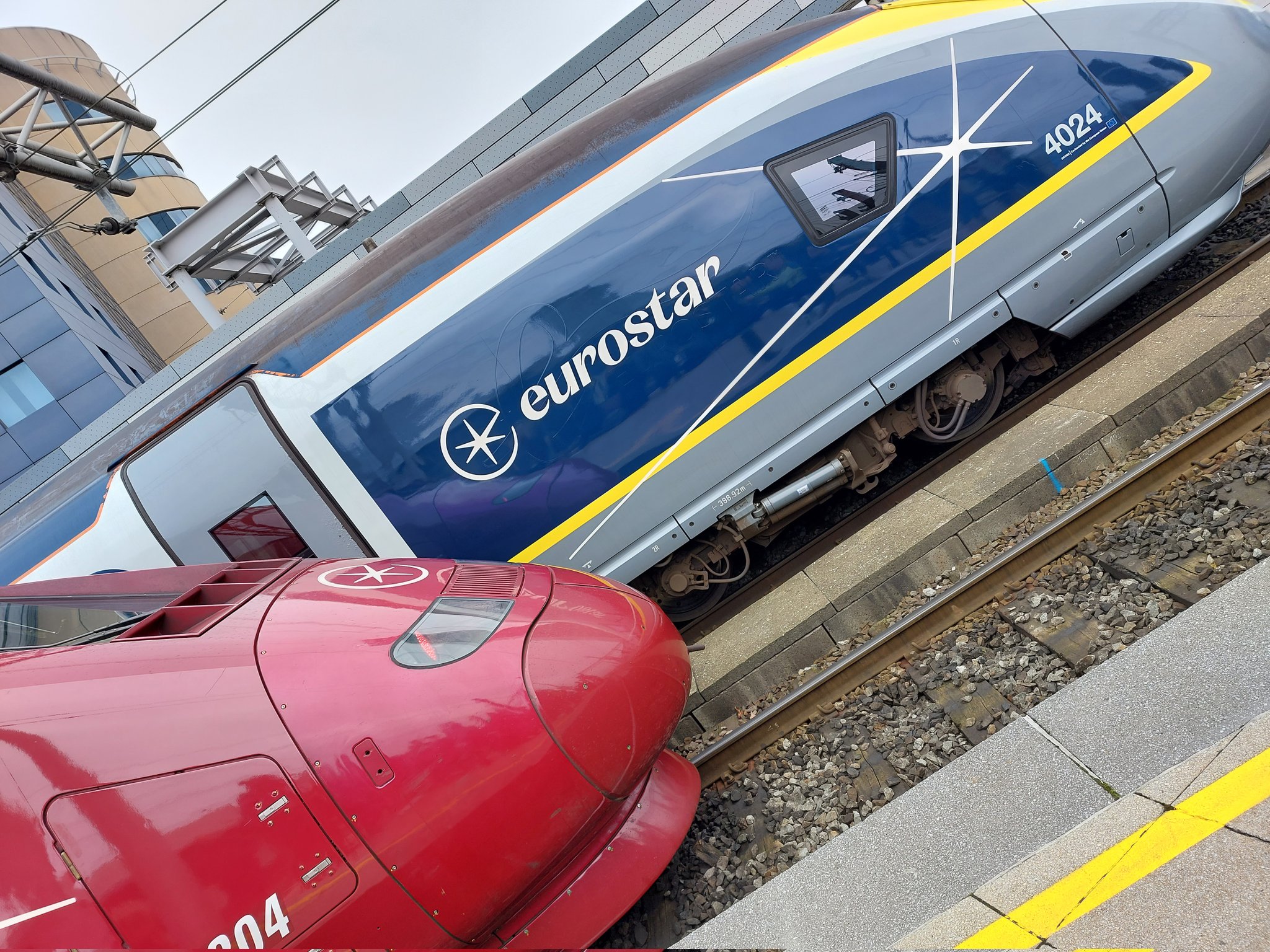 Euroster Logo Brüssel Eurostar Fotos Und Bildmaterial In Hoher