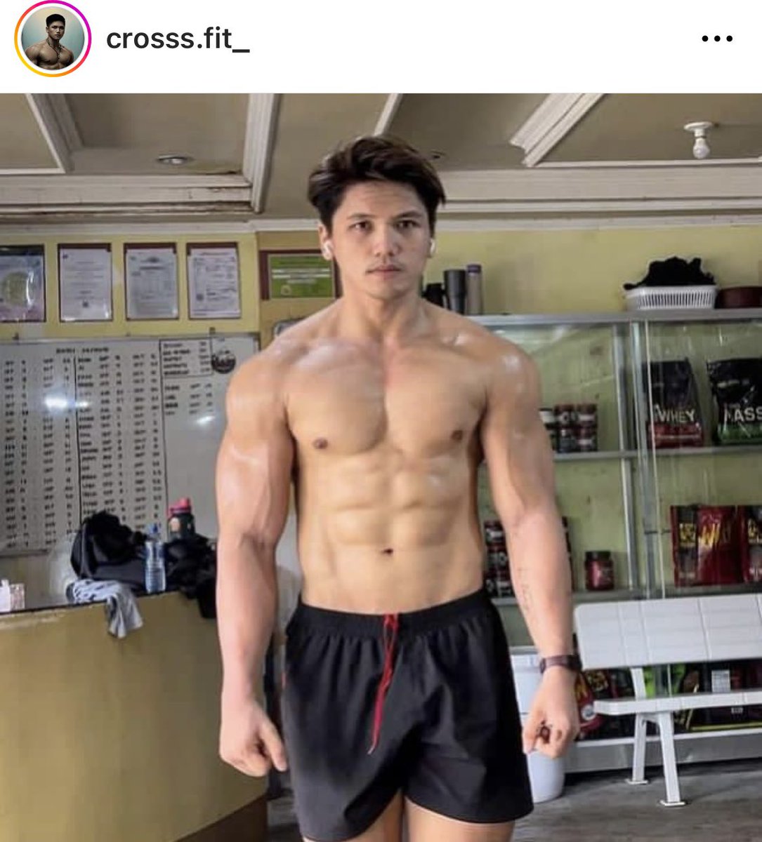 Local Hunks on Twitter: "localhunk 009 Daddy Cross sino nakasubscribe sa TG nya? Legit ba?"