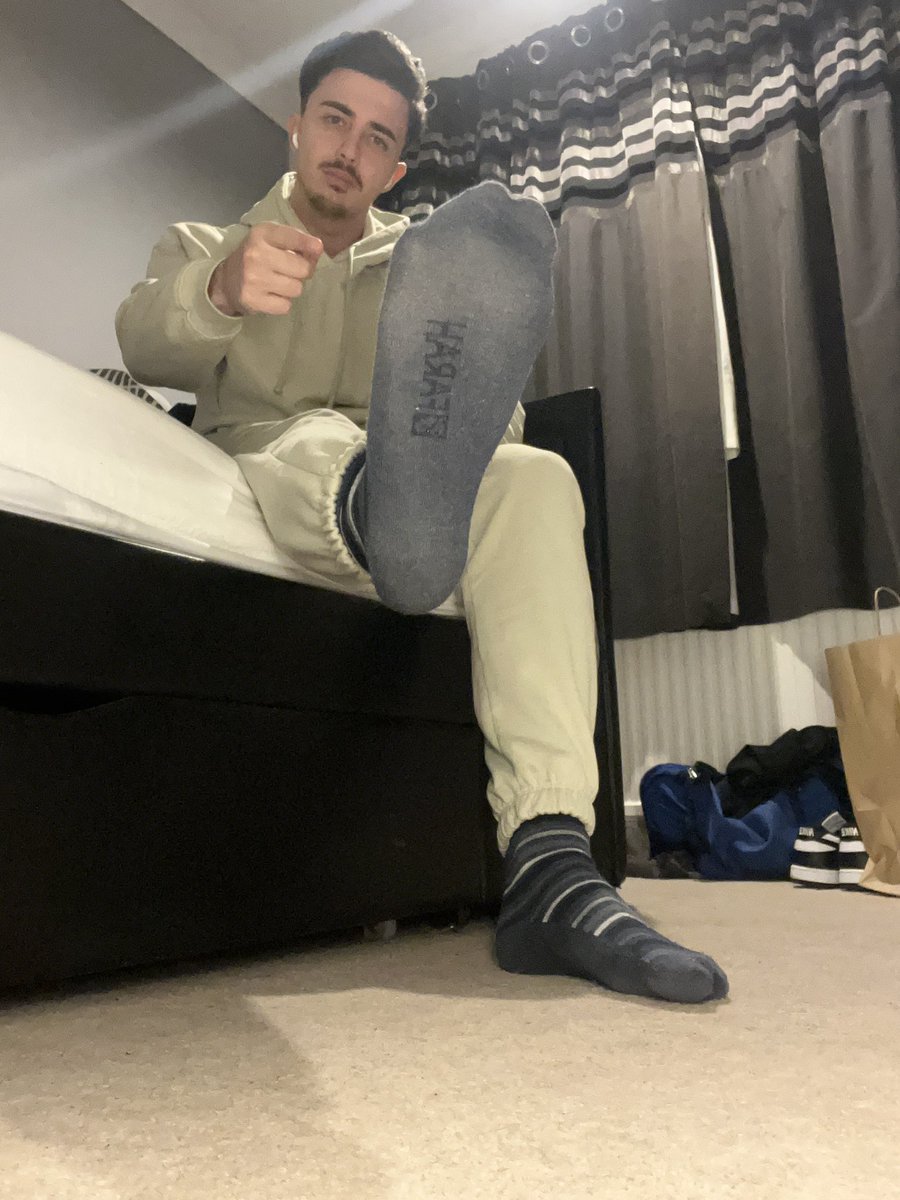 Master Callum 💰😈 on Twitter: "Rest day today! That means I’m in all evening. I fancy online ...