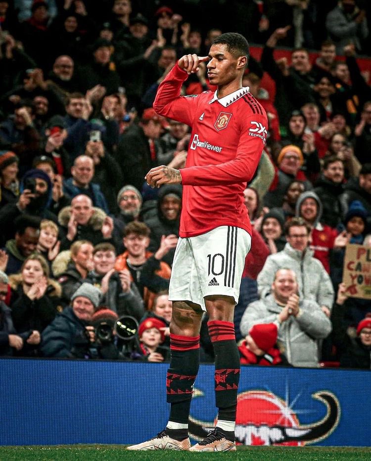 my world 🌎 on Twitter: "RT @TenHagBalI: MR10.🥶"