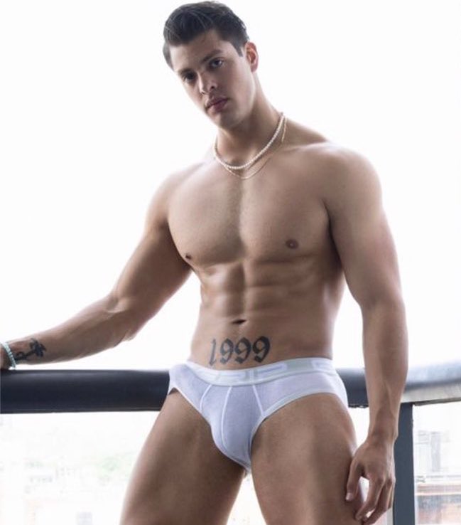 Daniel Padilla OFICIAL on Twitter: "A los 200k sorpresita? 🙈"