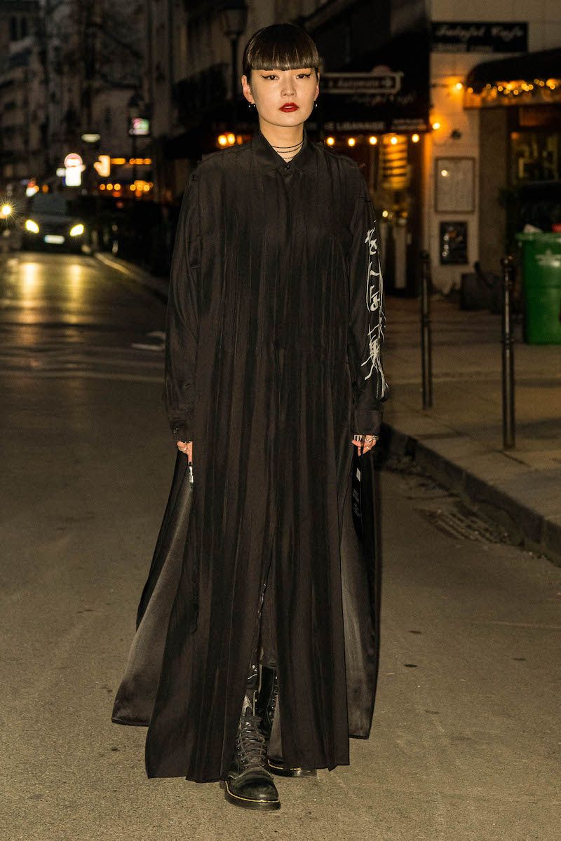 WWDJAPAN on Twitter: "【話題記事】セレブも“ヨウジ ブラック”に染まる ラウールがパリコレデビューした「ヨウジ」のショー来場者 https://wwdjapan.com ...