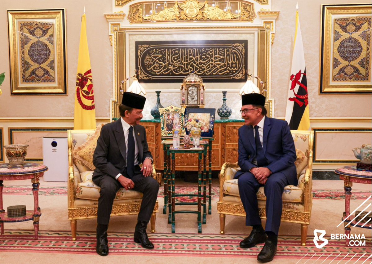 Media Rania on Twitter: "Sultan Brunei, Sultan Hassanal Bolkiah berkenan menerima menghadap PM ...