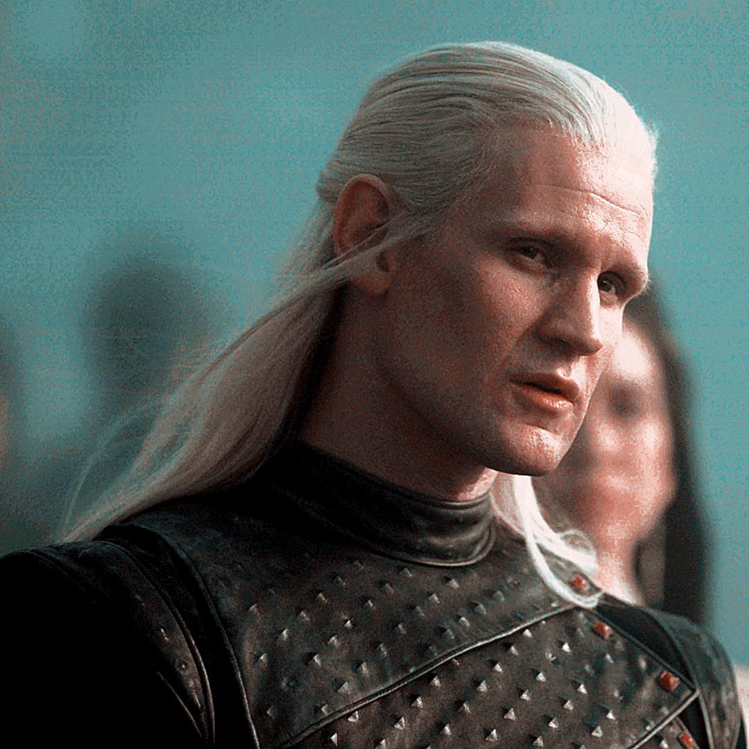 DEMANDES. ♔ Un rang